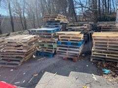 More 100 pallets - Matthews Auctioneers