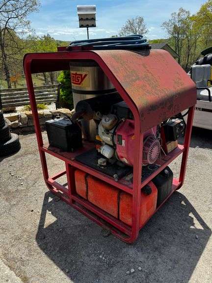 Hotsy hot water pressure washer - Matthews Auctioneers