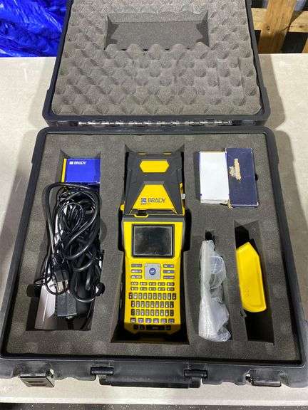 BMP61 Label Printer - Matthews Auctioneers