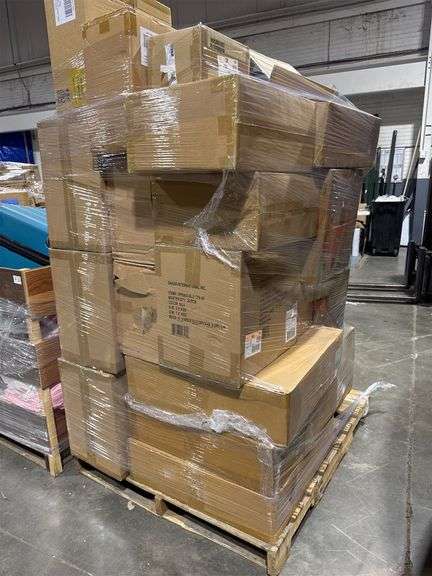 Pallet of New Target Merchandise - Matthews Auctioneers