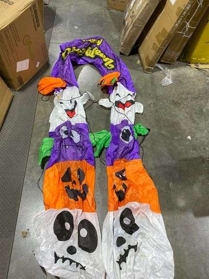 Outsunny 8ft Large Halloween Inflatable Archway, Blow Up Lighted ...