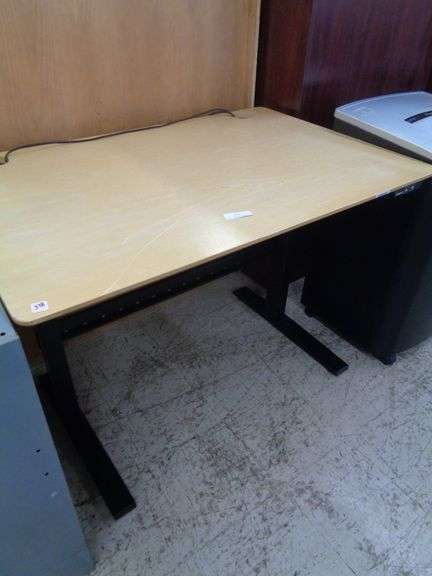 1 -TABLE - Matthews Auctioneers