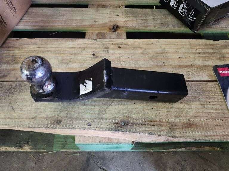 2 inch ball hitch - Matthews Auctioneers
