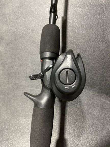 Abu Garcia Max EZ Cast Baitcast Fishing Combo, 6' Medium Rod, Right ...