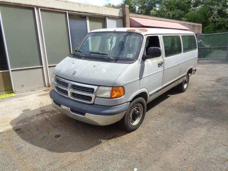1 -2002 DODGE B2500 VAN GRAY MILEAGE 112,640 VIN# 2B5WB25Y32K137684 ...