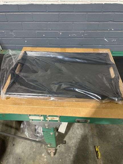 22x16 Serving Tray - Matthews Auctioneers