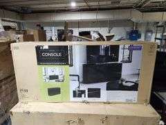 Callen Media TV Console, Black Finish - Matthews Auctioneers