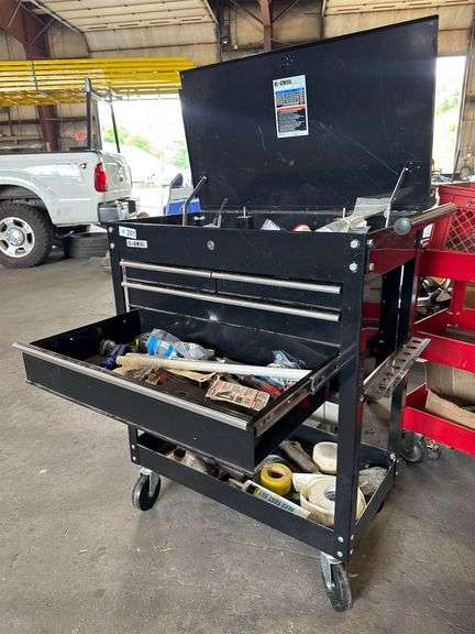 US General Tool Box - Matthews Auctioneers