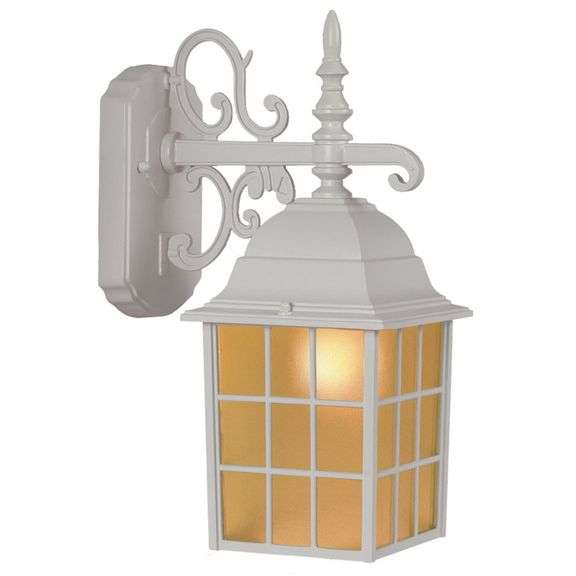 Project Source 1-Light 14.37-in H White Outdoor Wall Light - Matthews ...