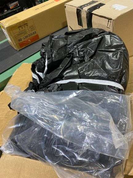 Car cover - Matthews Auctioneers