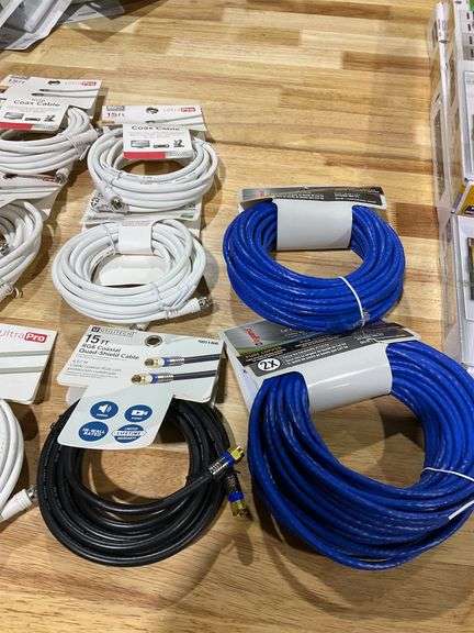 Lot Of Assorted Cables - Matthews Auctioneers