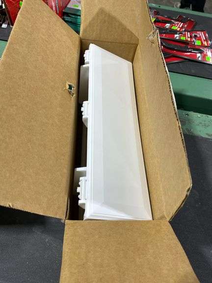 White Plastic Wall Mount Mailbox - Matthews Auctioneers