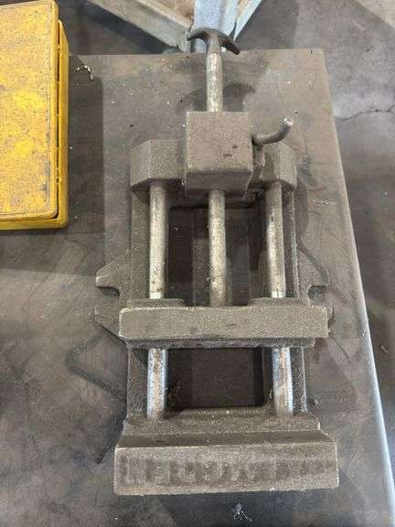 Bench Vise - Matthews Auctioneers