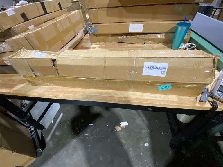 Screening 2(boxes) - Matthews Auctioneers