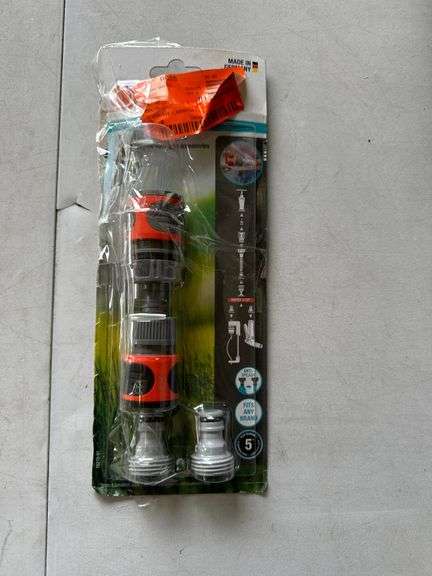 5 Piece Water Tight Fit Quick Connect Set - Matthews Auctioneers