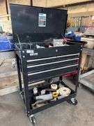 US General Tool Box - Matthews Auctioneers
