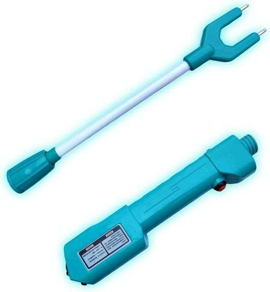 Cattle Prod Waterproof Cattle Prod Stick with LED Light, Rechargeable ...