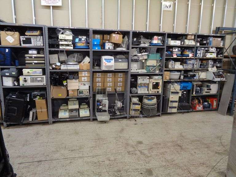 1 LOT-LAB EQUIPMENT - Matthews Auctioneers