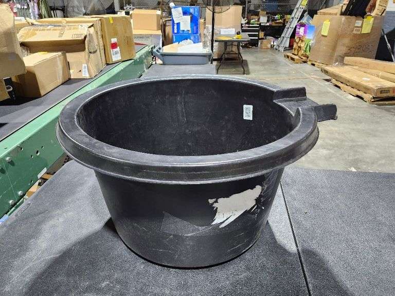 20 Gal. Spilway Plantainer Preformed Pond Liner - Matthews Auctioneers