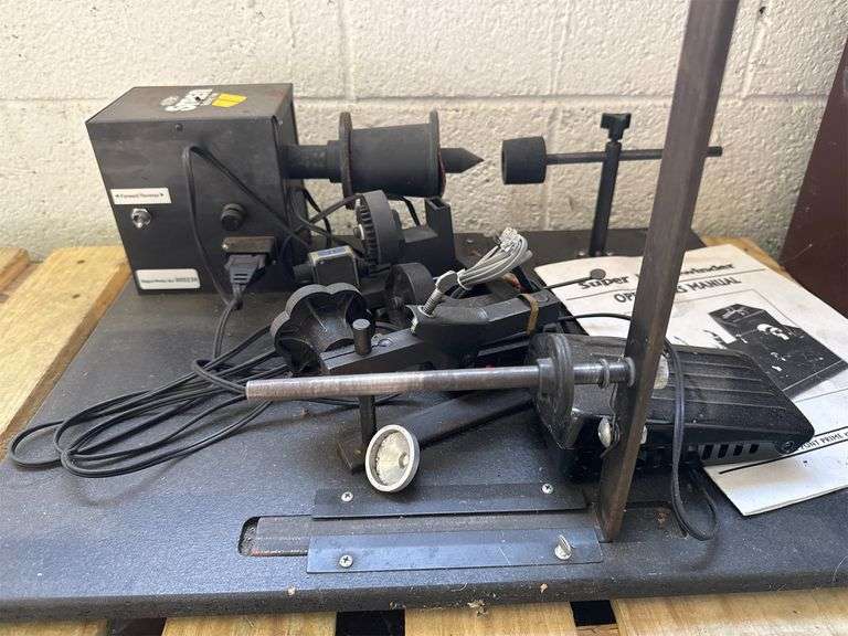 Super 2 Triwinder - Matthews Auctioneers