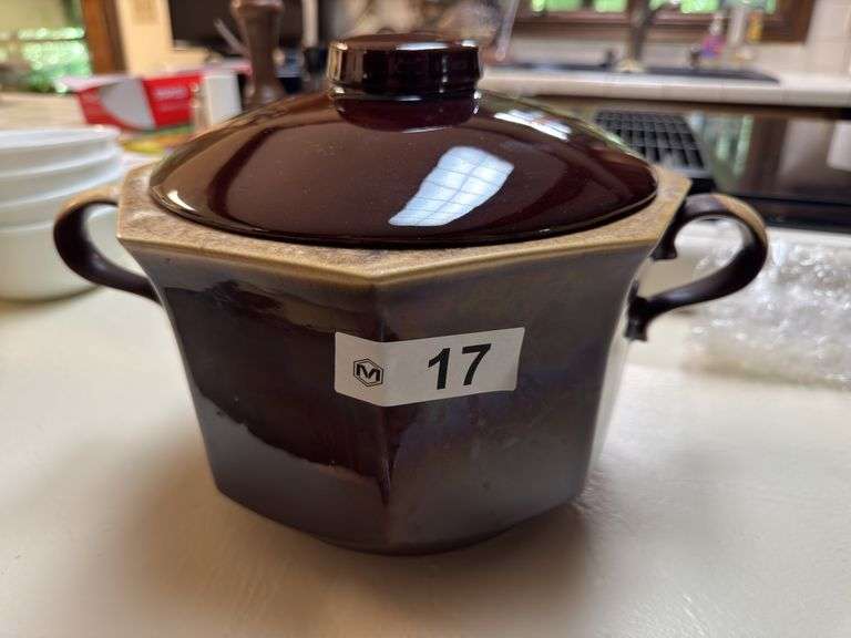 Large McCoy Pot - Matthews Auctioneers
