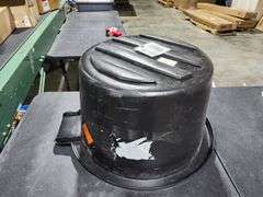 20 Gal. Spilway Plantainer Preformed Pond Liner - Matthews Auctioneers