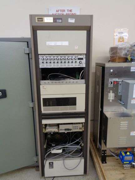 1 -ELECTRONIC CONTROL CONSOLE - Matthews Auctioneers