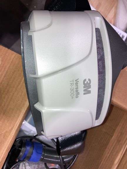 3m PAPR respirator, Versaflo powered air purifying respirator kit - Matthews Auctioneers