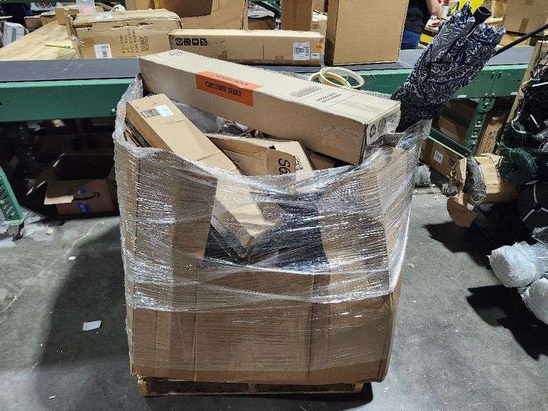 Pallet C grade - Matthews Auctioneers