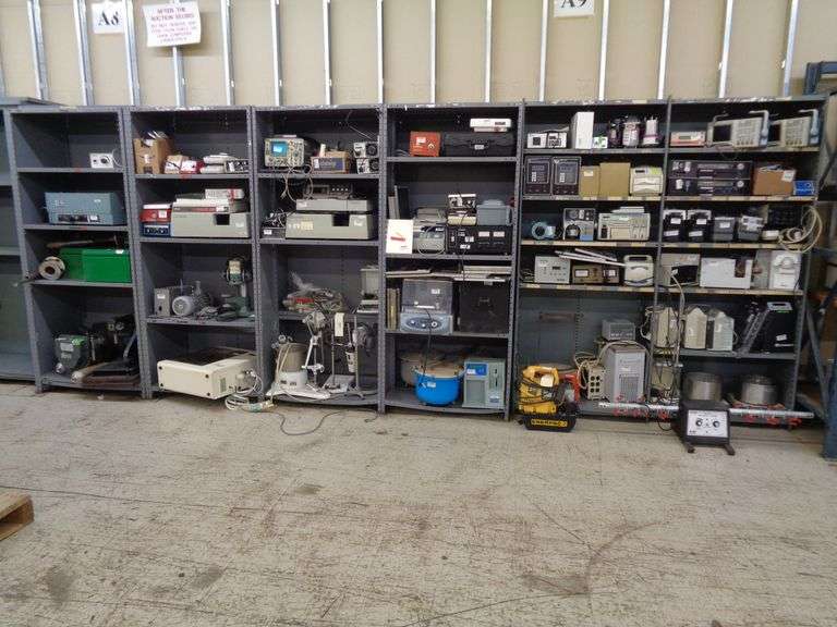 1 LOT-LAB EQUIPMENT - Matthews Auctioneers