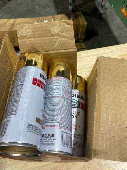 Metallic finish fold spray paint box lot - Matthews Auctioneers