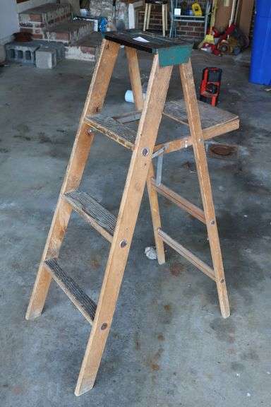 Step Ladder - Matthews Auctioneers
