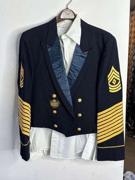 Full Set: Vintage U.S. Army Command Sergeant Major (CSM) Blue Mess ...