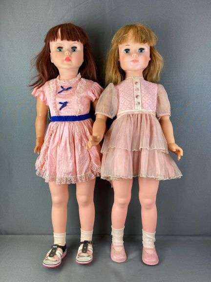 Group of 2 Companion Dolls - Matthew Bullock Auctioneers