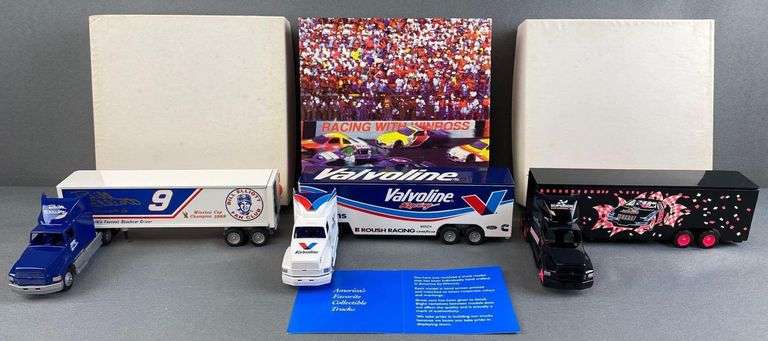 Group of 3 Winross Stock Cars - Matthew Bullock Auctioneers