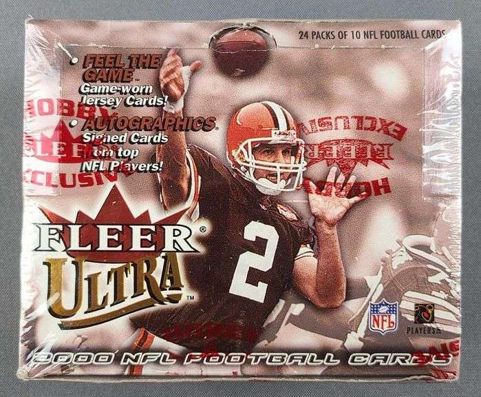 2000 Fleer Ultra Football Box - Matthew Bullock Auctioneers