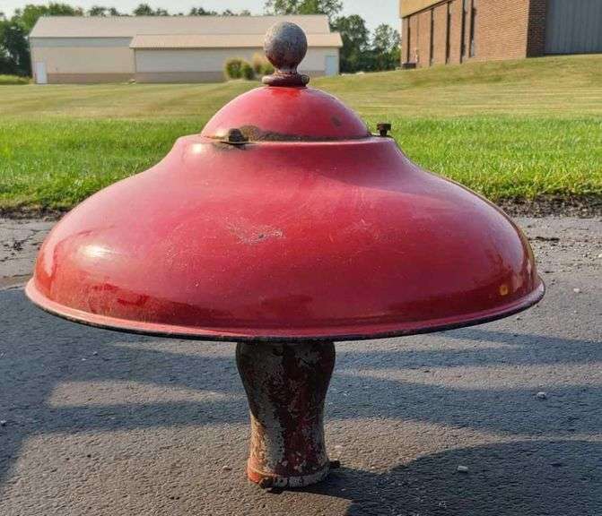 Industrial light Gas Station Light Porcelain - Matthew Bullock Auctioneers