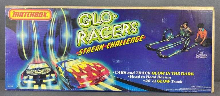 Matchbox Glo-Racers Streak Challenge - Matthew Bullock Auctioneers