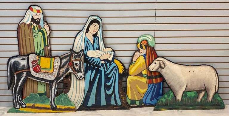 5 Piece Large Composite Nativity Set - Matthew Bullock Auctioneers