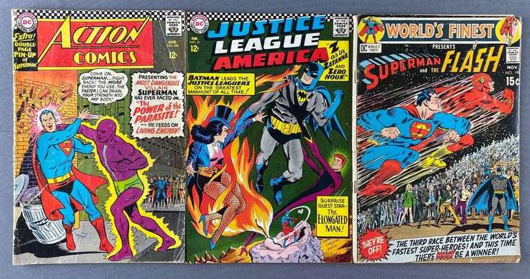 Group of 3 DC Comic Books - Matthew Bullock Auctioneers