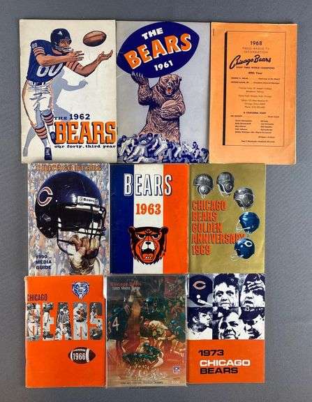 Group of 8 Chicago Bears Media Guides + 1968 Chicago Bears Radio - TV ...