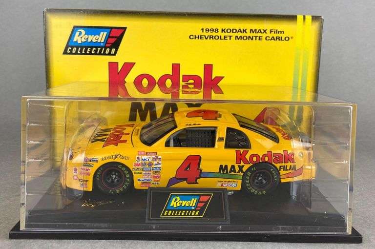 Revell Bobby Hamilton No. 4 Stock Car - Matthew Bullock Auctioneers