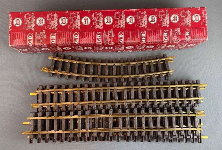 LGB 12 x 1060 600mm Train Tracks - Matthew Bullock Auctioneers