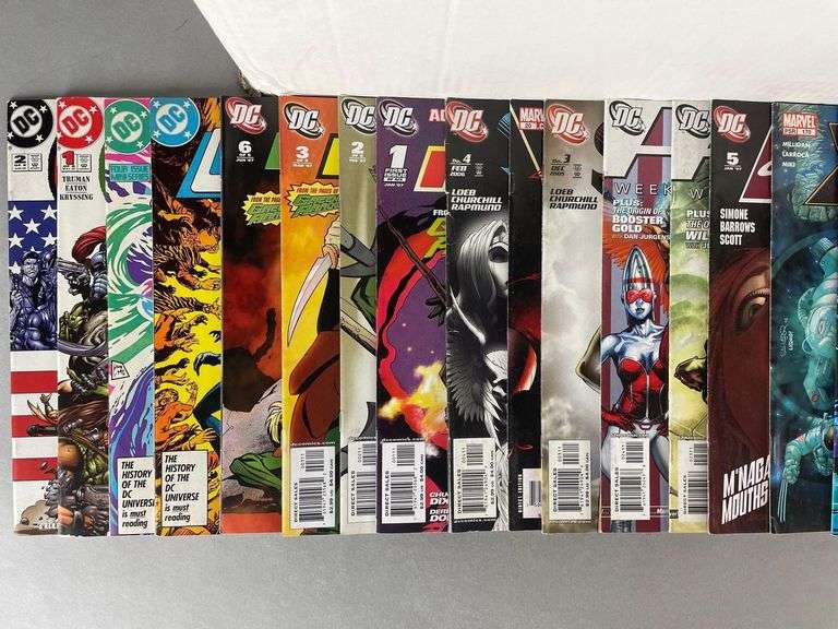 Long Box of 200+ Marvel/DC/Dark Horse/Vertigo/Top Cow Comic Books ...