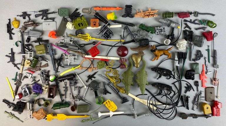 Group of G.I. Joe Weapons, Gear and Animals - Matthew Bullock Auctioneers
