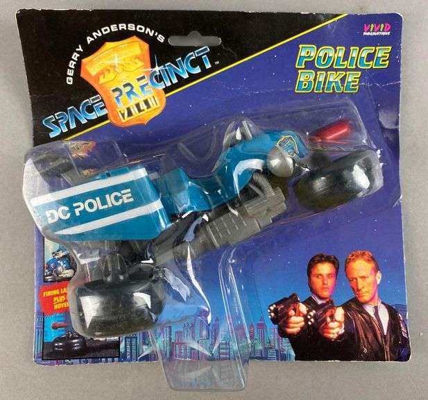 1994 Gerry Andersons Space Precinct 2040 Police Bike - Matthew Bullock ...