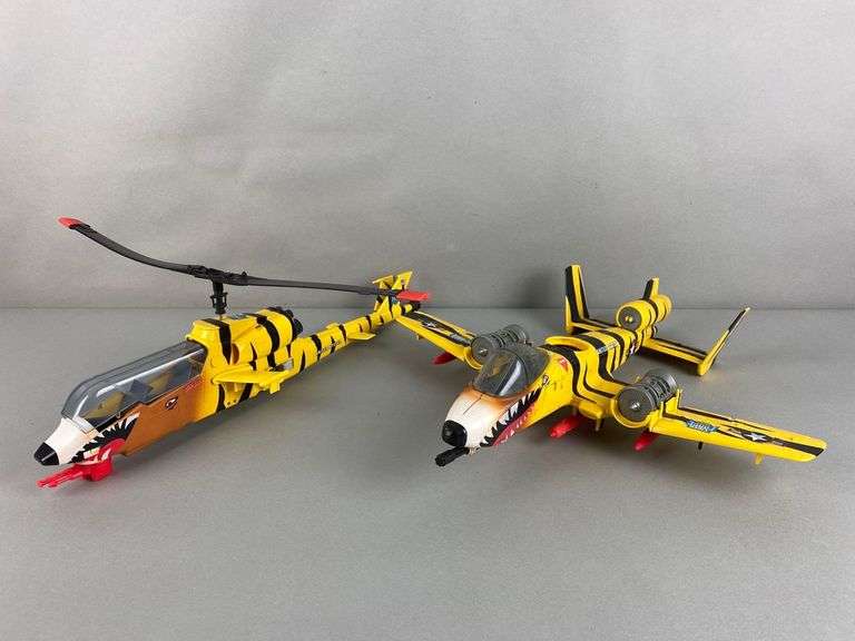 Group of Hasbro G.I. Joe Tiger Force Vehicles - Matthew Bullock Auctioneers