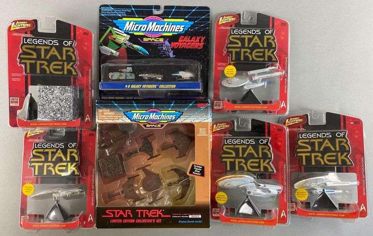 Group of 7 Assorted Star Trek Vehicles - Matthew Bullock Auctioneers