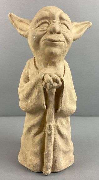Star Wars Yoda Plaster Bank - Matthew Bullock Auctioneers