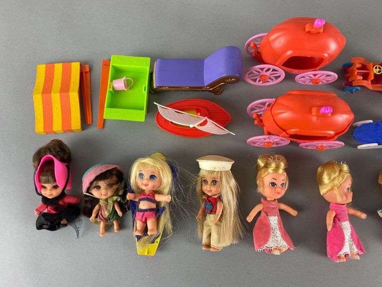 Group of 18 Mattel Liddle Kiddles Fashion Dolls and Accessories ...